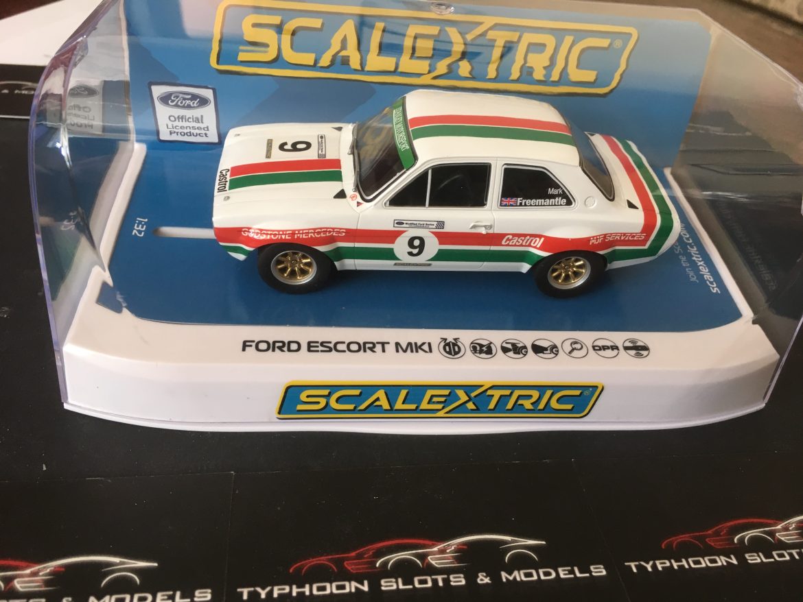 Scalextric C4314 Ford Escort MK1 - Castrol Racing - Mark Freemantle ...