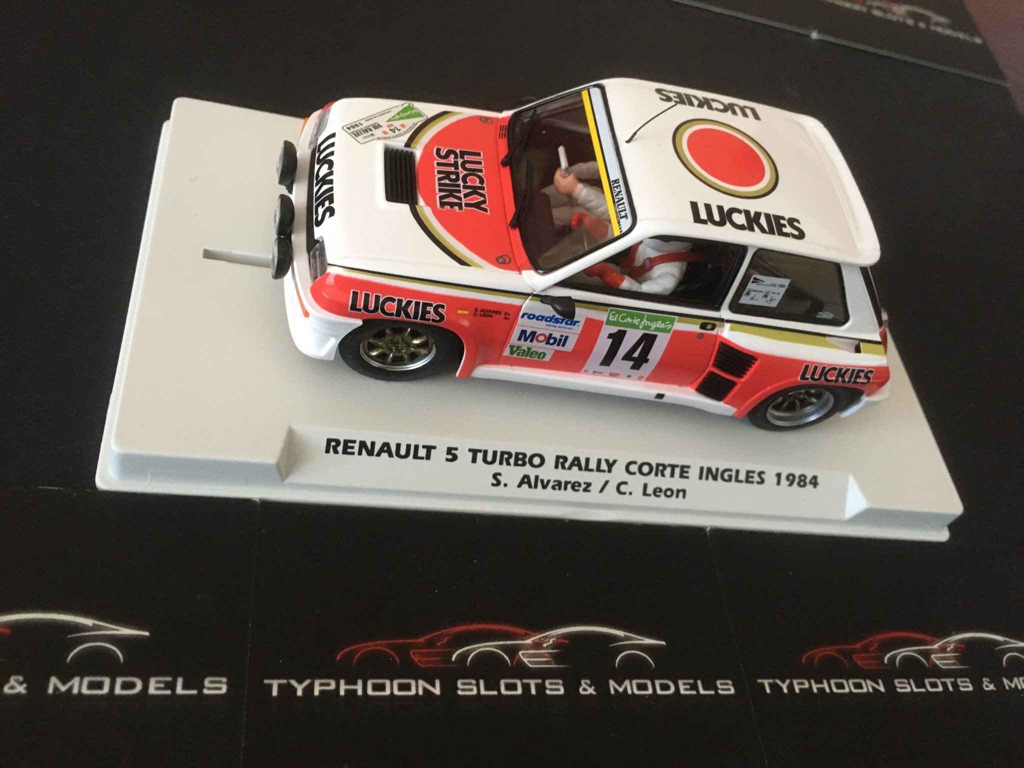 E2048 Renault 5 Turbo - Lucky Strike Limited Edition - New & Boxed ...